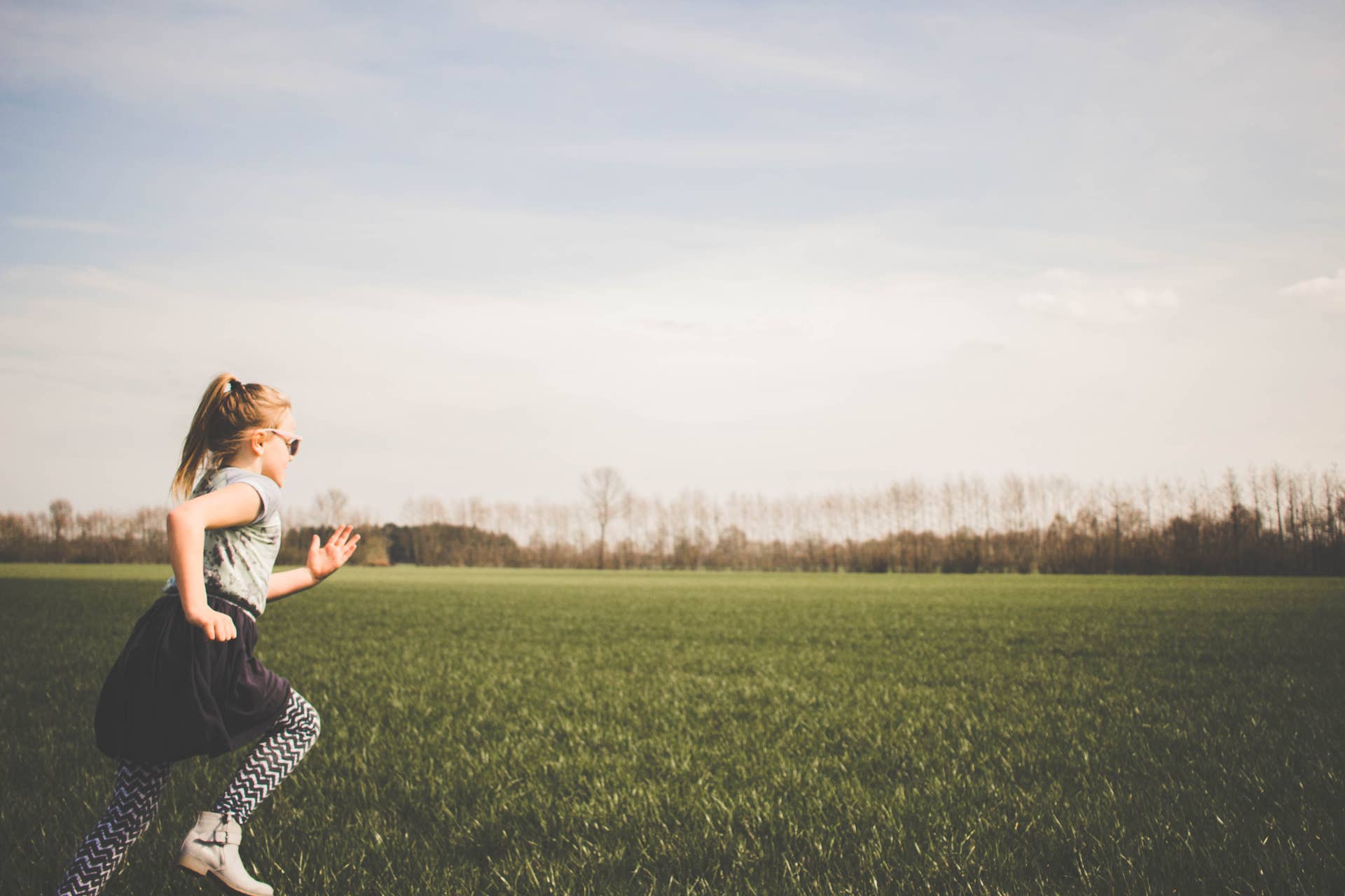 Daughter Shows Mom How She’d Defend Herself and Honestly No One Can ...