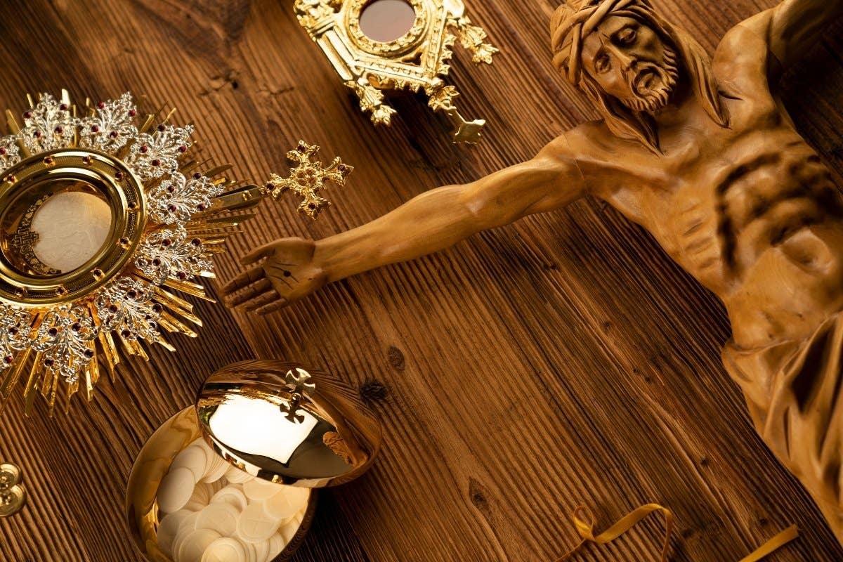 40 Sacred Catholic Symbols Explained - Owlcation