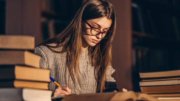 Essay Basics: Format a Paper in APA Style - Owlcation