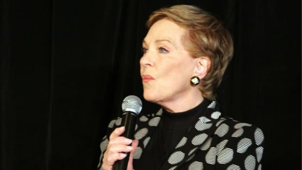 Stream of Consciousness in Virginia Woolf's "To the Lighthouse" - Owlcation