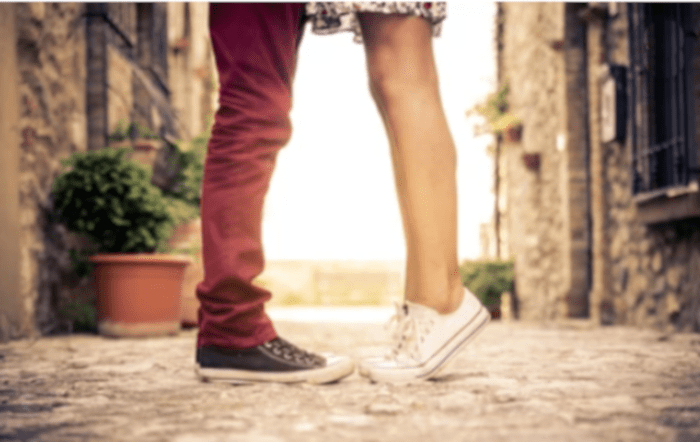 What You Need to Know to Create a Bestselling Romance Novel - Owlcation What You Need to Know to Create a Bestselling Romance Novel - Owlcation