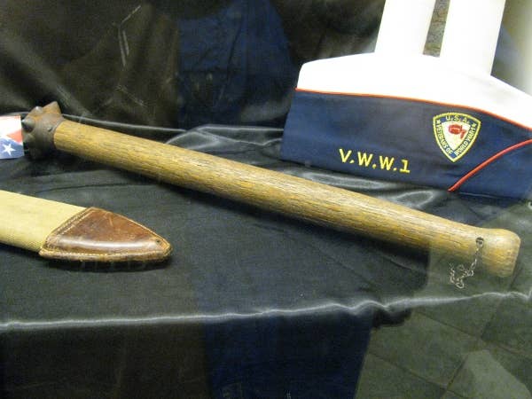 WWI Trench Weapons: The Club and the Knife - Owlcation