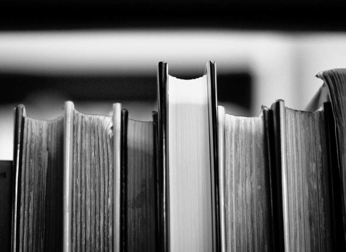 10 Best Books That Are Around 1,000 Pages Long - Owlcation