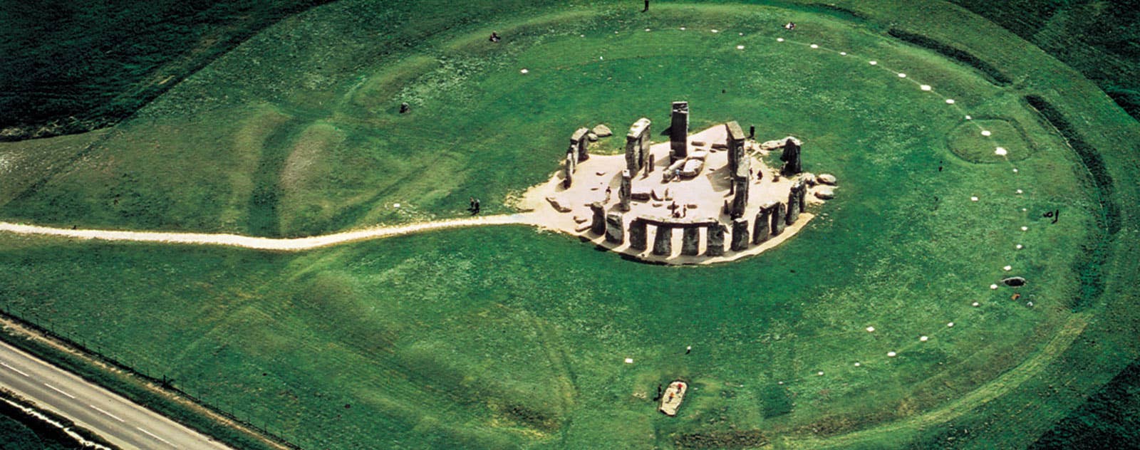 The Origins of Stonehenge - Owlcation