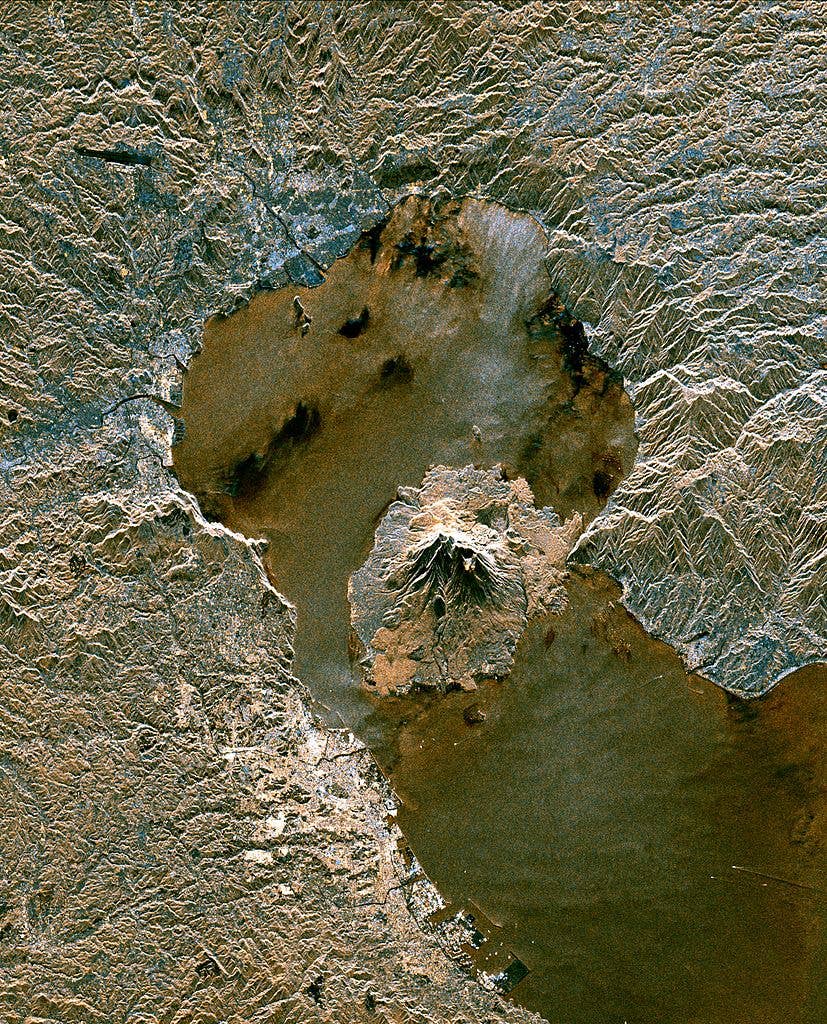 Supervolcanoes: Past, Present and Future - Owlcation