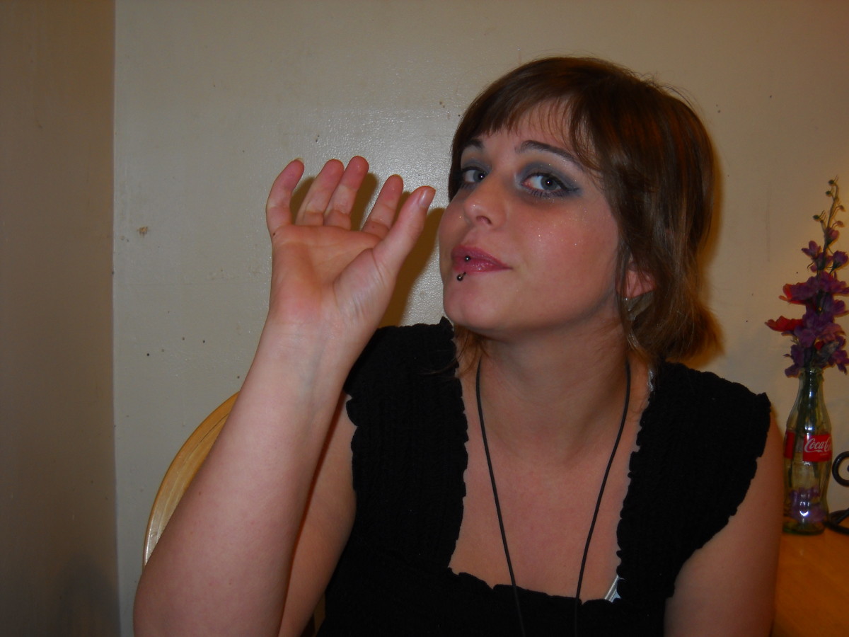 21 Basic Sign Language Signs and Meanings With Pictures - Owlcation