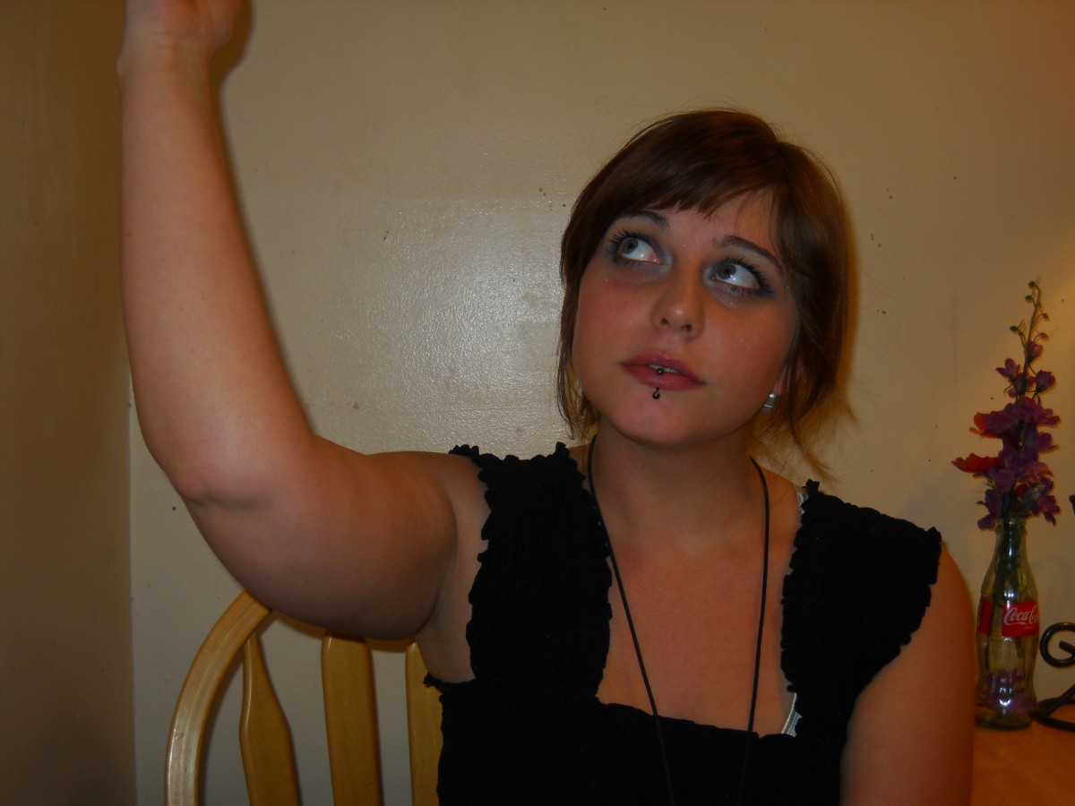 21 Basic Sign Language Signs and Meanings With Pictures - Owlcation