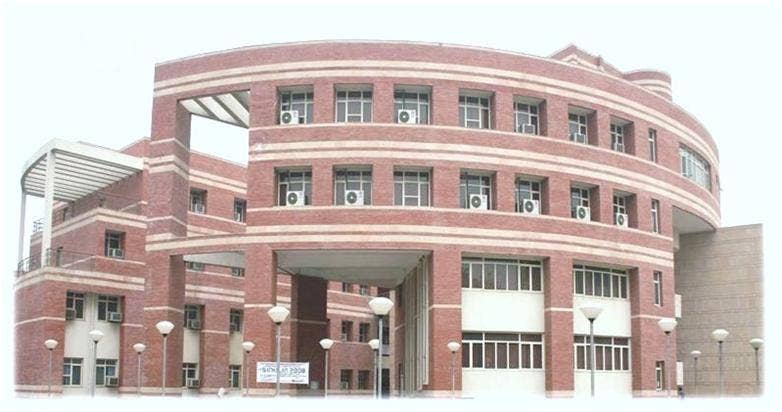 20 of India's Oldest Universities - Owlcation
