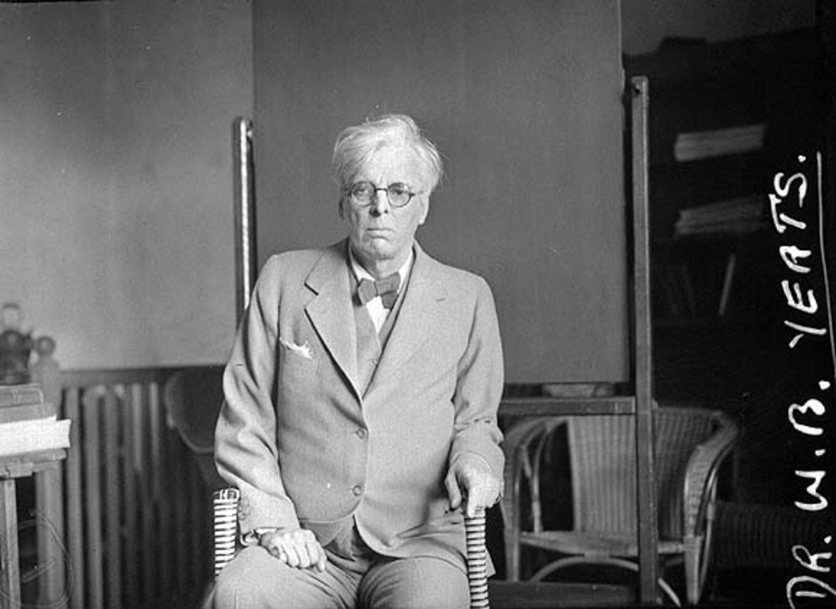 W.B. Yeats's Poetry: Evocative, Reflective, and Public - Owlcation