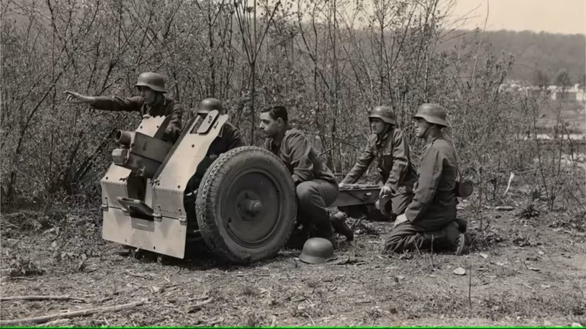 The Ritchie Boys: How German-Born U.S. Soldiers Helped Defeat Hitler ...