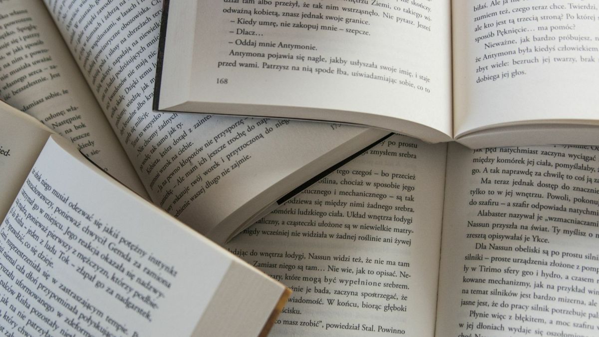 How to Recognize the Author's Tone in Short Works of Fiction - Owlcation