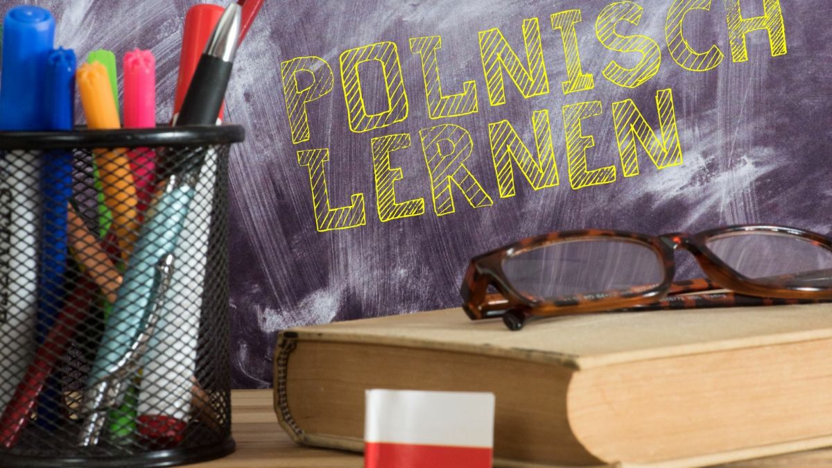 5 Easy Polish Books to Read for Beginners - Owlcation