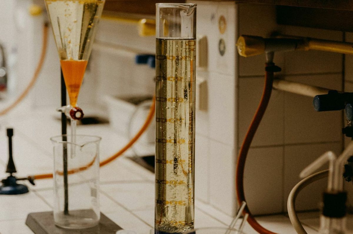 What Is Titration? The 3 Types of Titration Explained - Owlcation