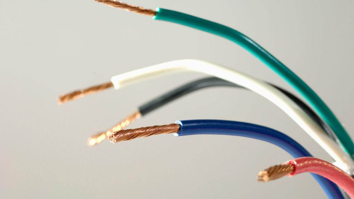 An Investigation Into the Resistance of a Wire: GCSE Physics Coursework ...