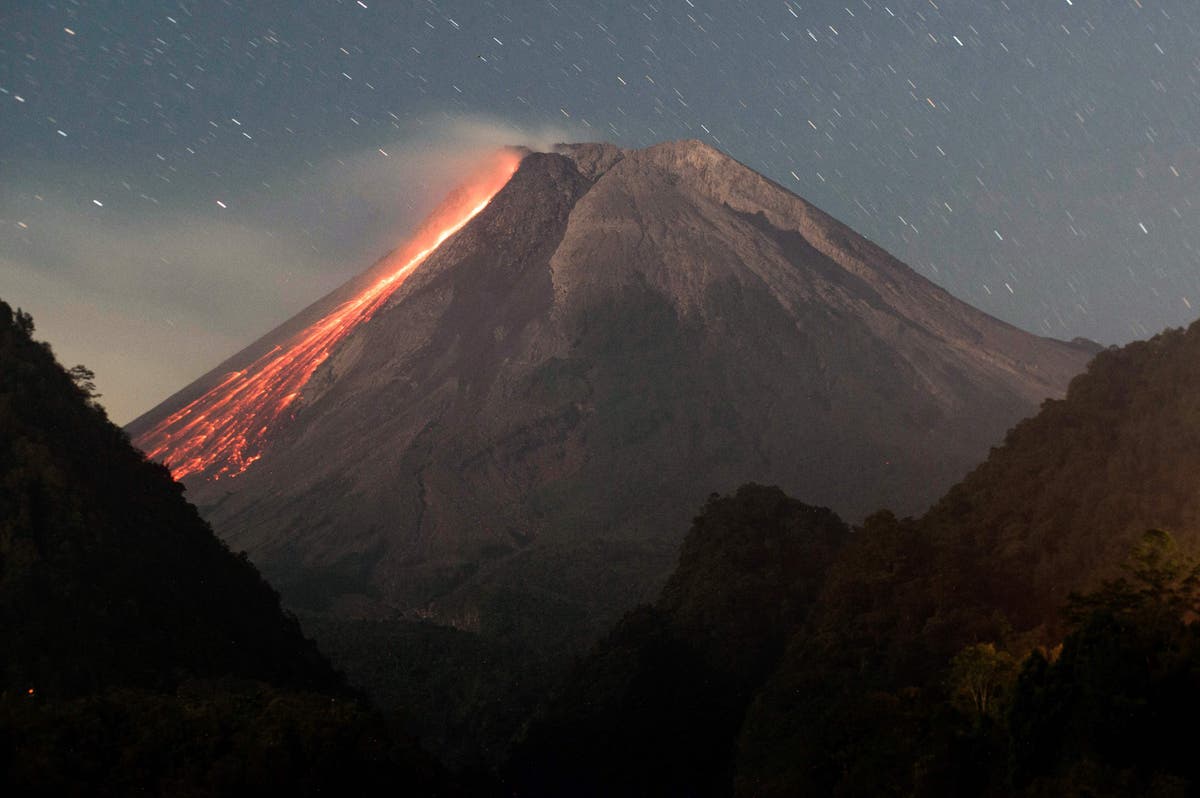 12 Dangerous Volcanoes Along the Ring of Fire - Owlcation