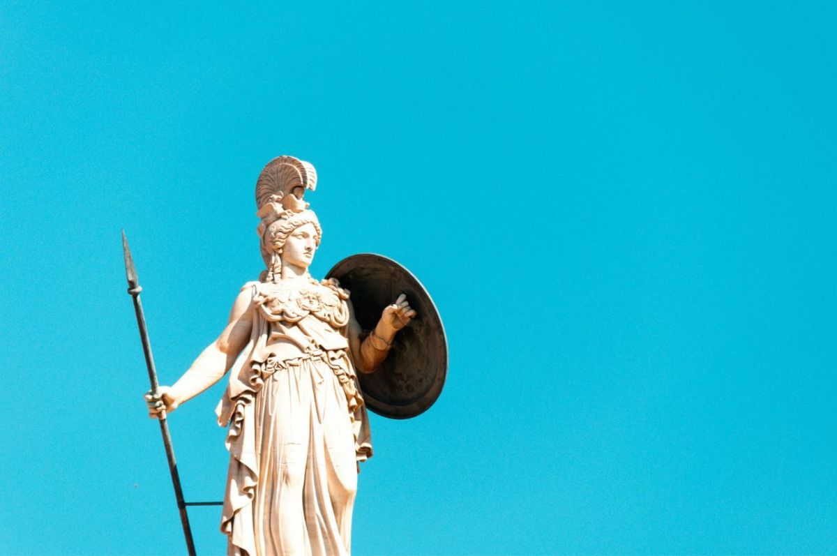 Athena, Goddess of Wisdom, Craft, and Warfare in Greek Mythology ...
