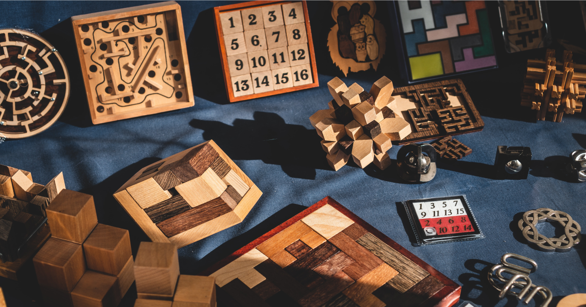 10 Amazing Mind Tricks to Play on Your Friends - Owlcation