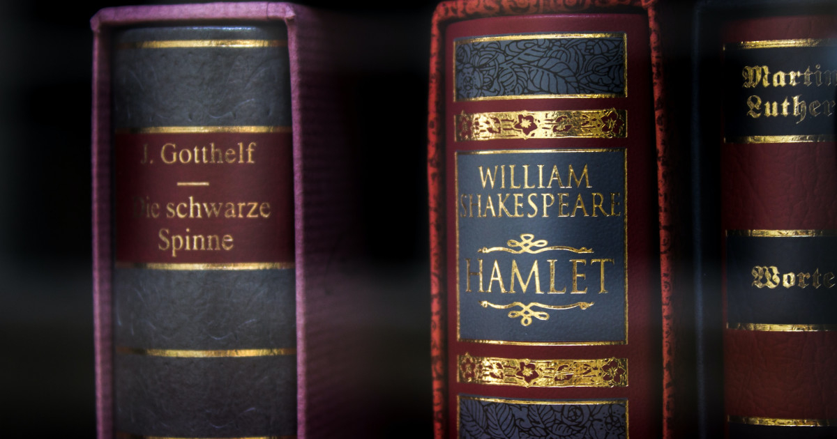 Analysis of Hamlet's Death - Owlcation