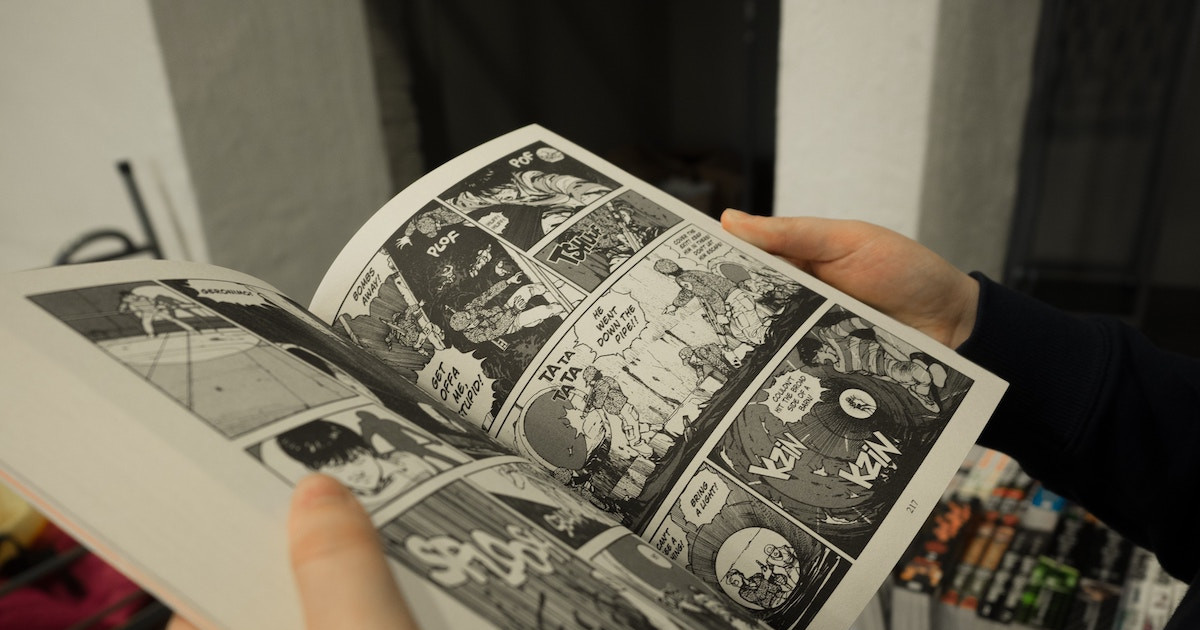 Comic Books and Graphic Novels Are Good For Literacy, Actually - Owlcation