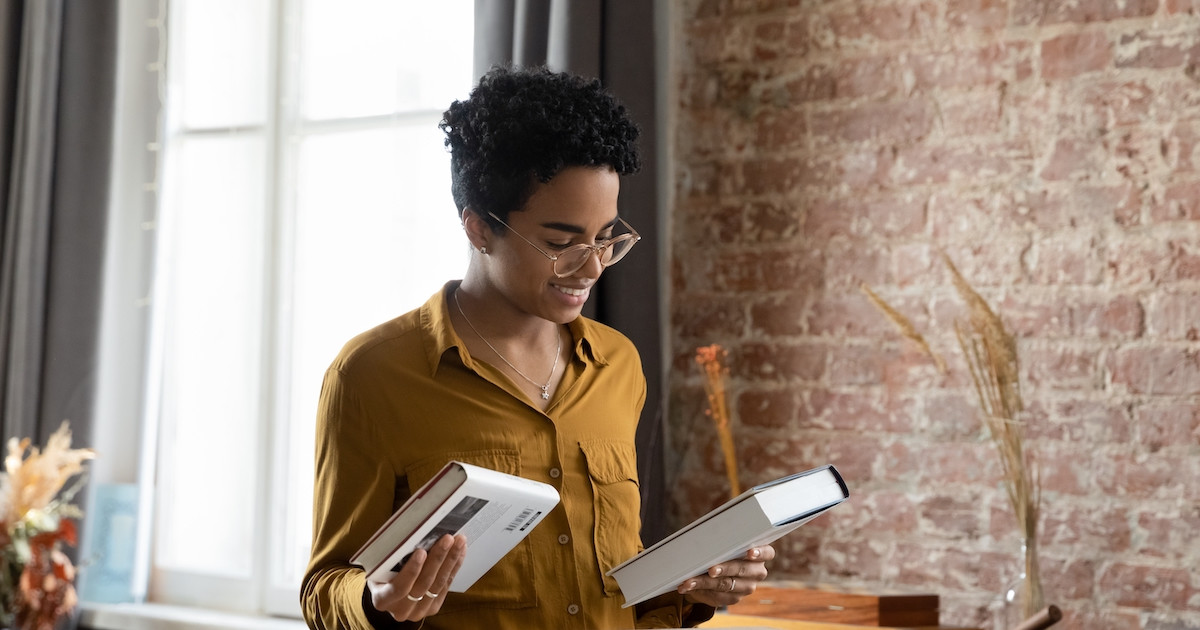 Book Lover Marvels at the Existence of Abridged Versions - Owlcation