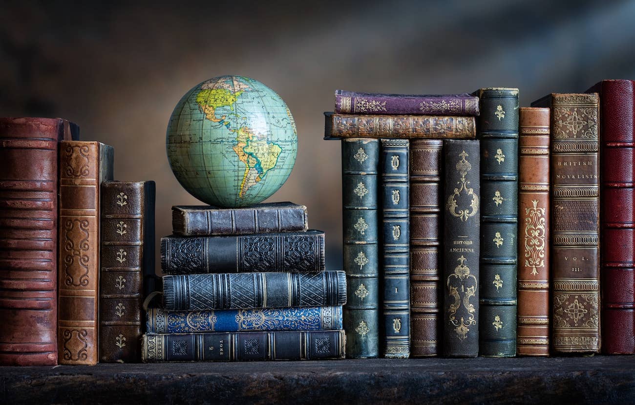 Names for Bookworms From Around the World - Owlcation