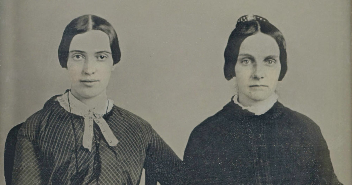 Analysis: Emily Dickinson's "The Brain – is wider than the Sky" - Owlcation