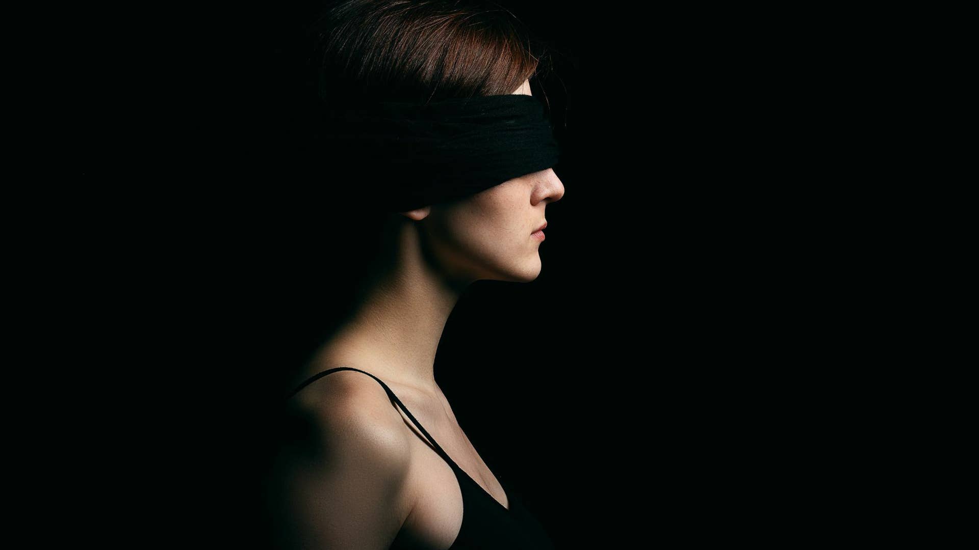 "Bird Box" Book Review - Owlcation
