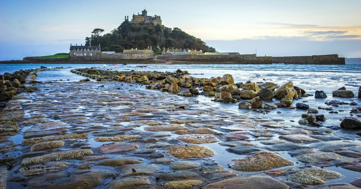 The Giants of Cornwall - Owlcation