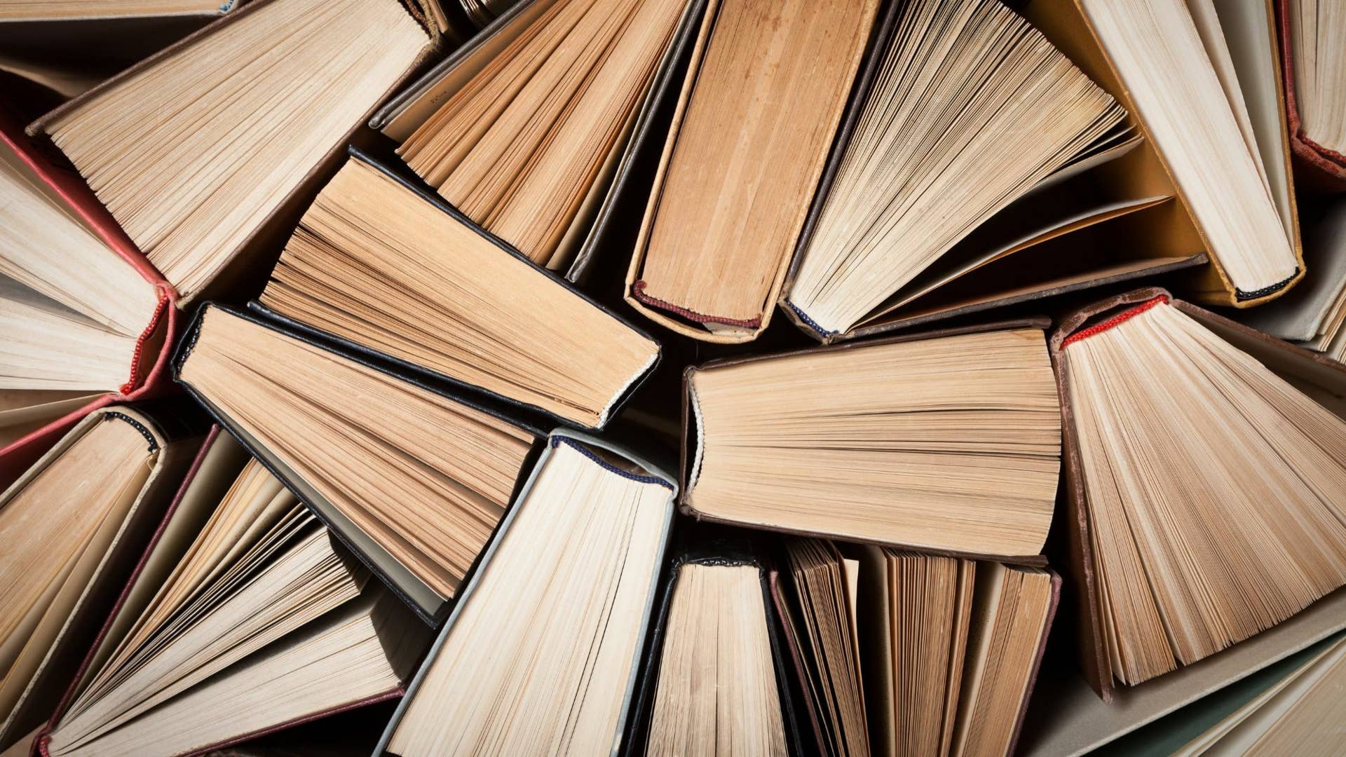What Is Style in English Literature? - Owlcation