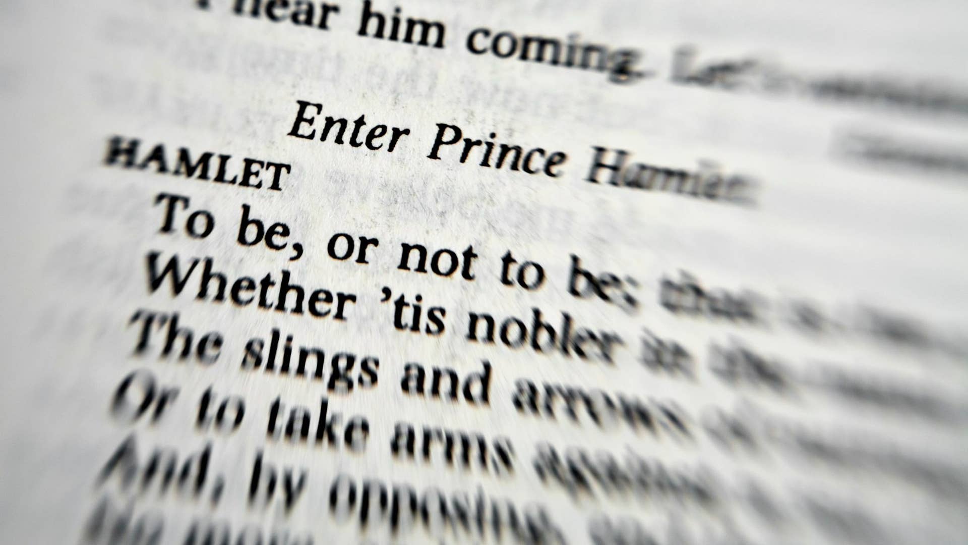 What Is a Soliloquy? Definitions and Examples - Owlcation