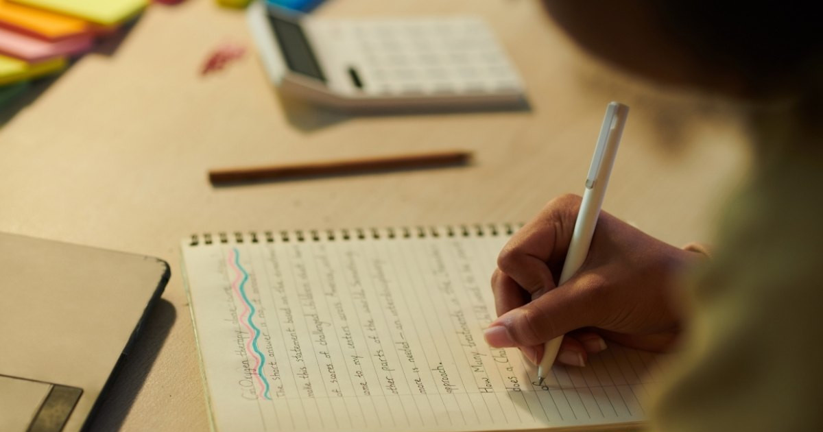 Master the Art of Problem-Solution Essay Writing - Owlcation