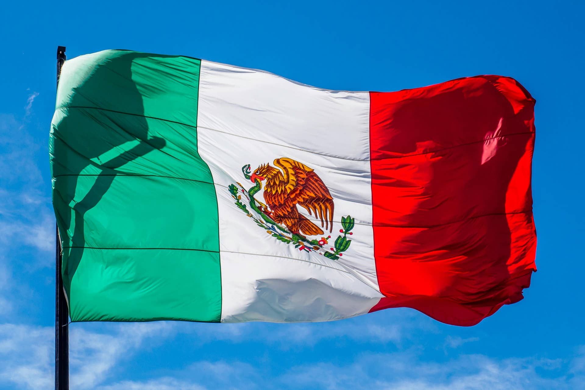 24 of the Most Beautiful Flags That Capture the Essence of a Nation ...