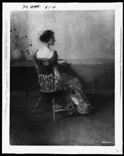 Poetry Analysis: Margaret Atwood's "This is a Photograph of Me" - Owlcation