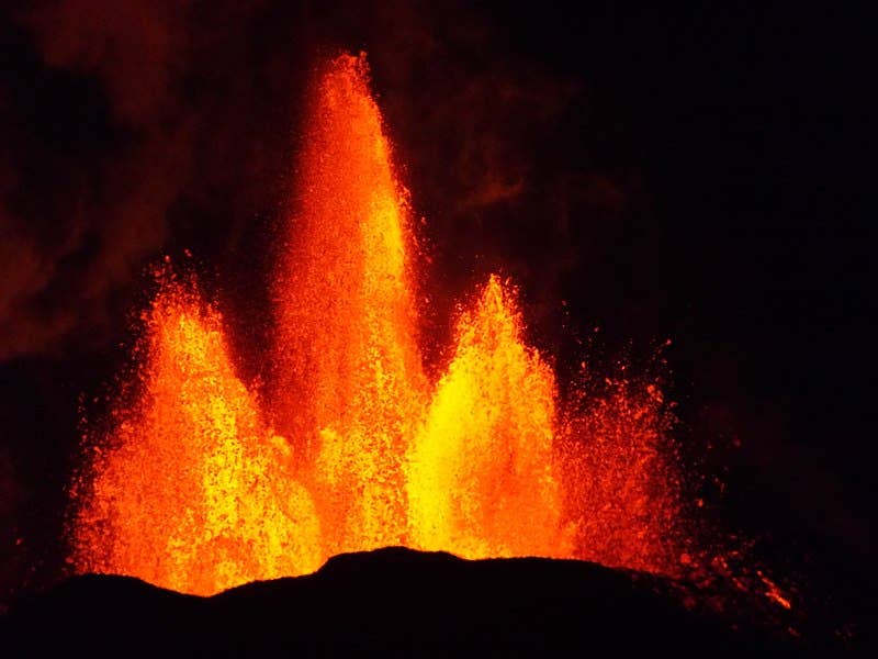 10 Dangerous Volcanoes Not Located on the Ring of Fire - Owlcation