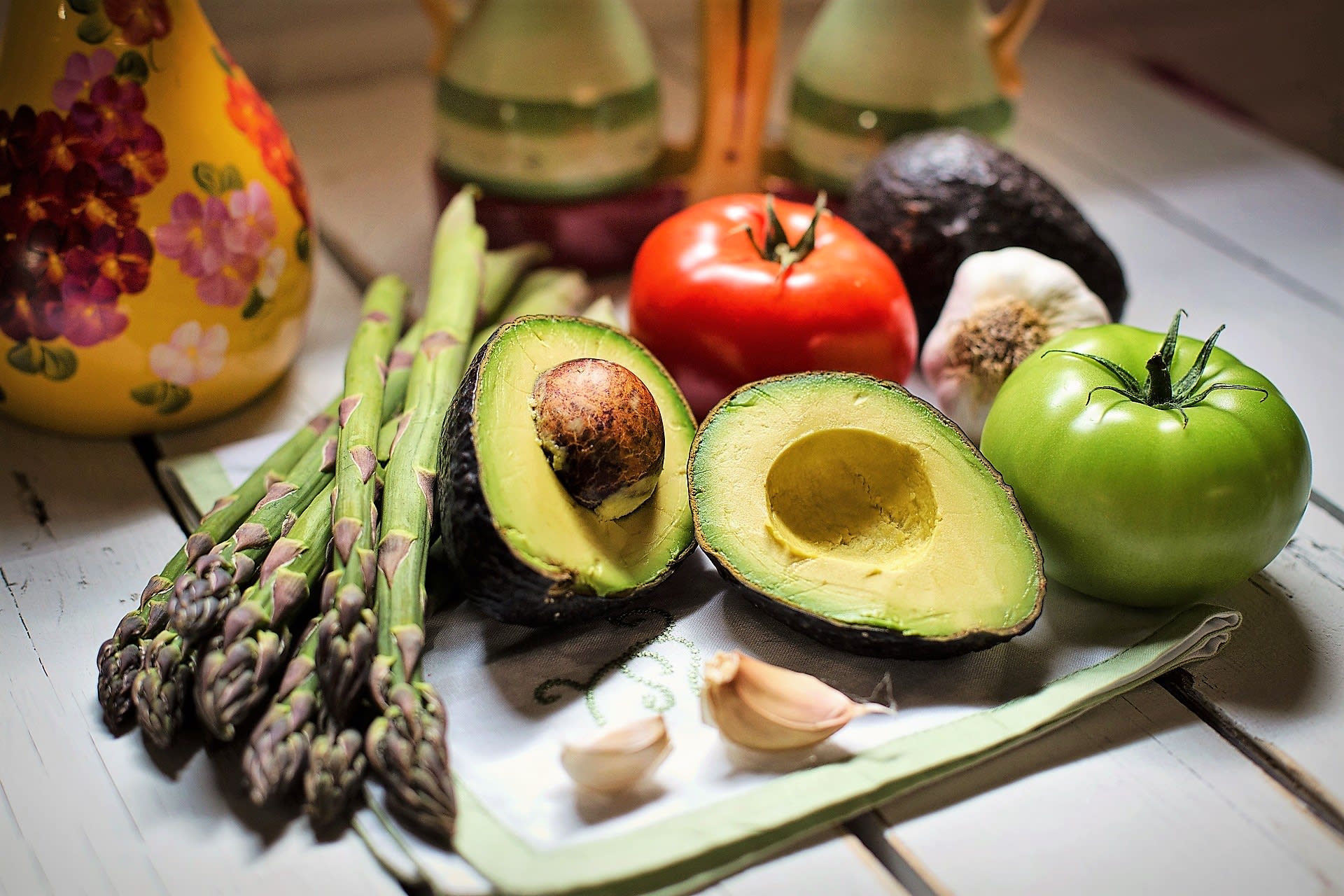 Avocado Trees and Fruits: Botanical and Historical Facts - Owlcation