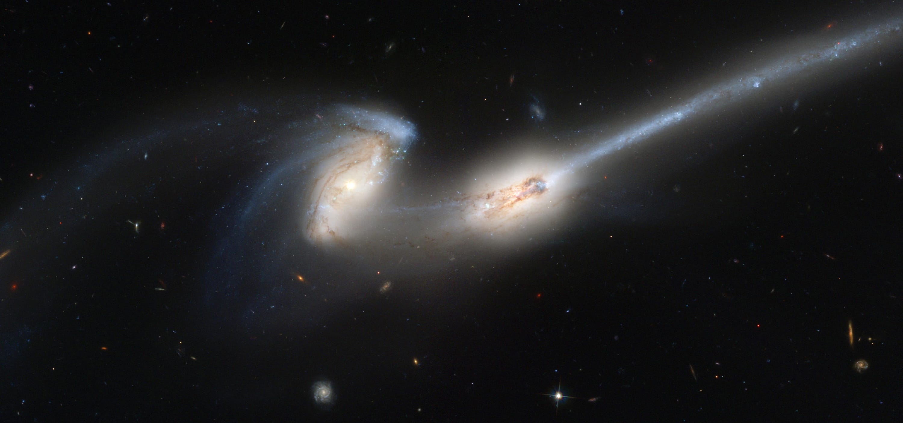 What Can Happen When Galaxies Collide? - Owlcation