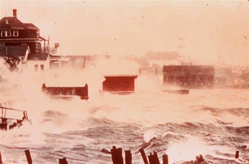 How Hurricanes Work: The Science Explained - Owlcation