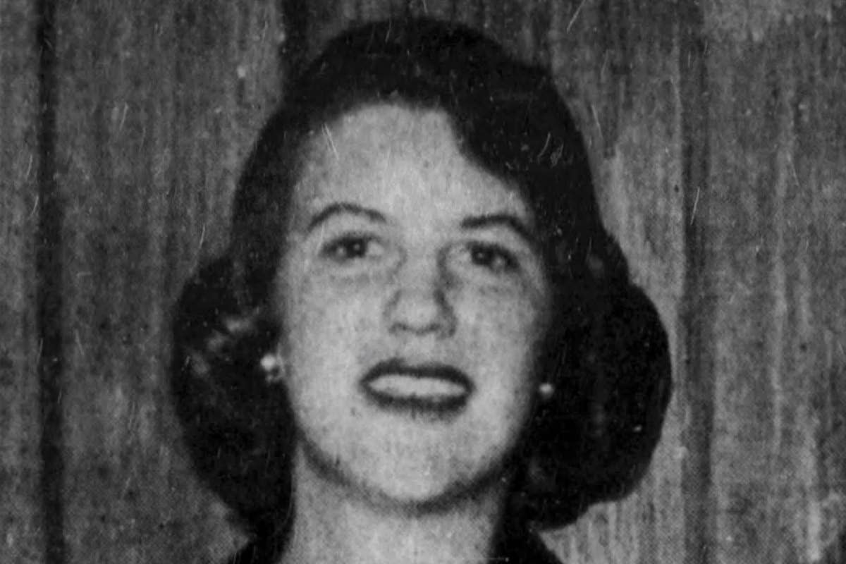 Unveiling the Depths of Sylvia Plath’s Poem "Daddy" - Owlcation