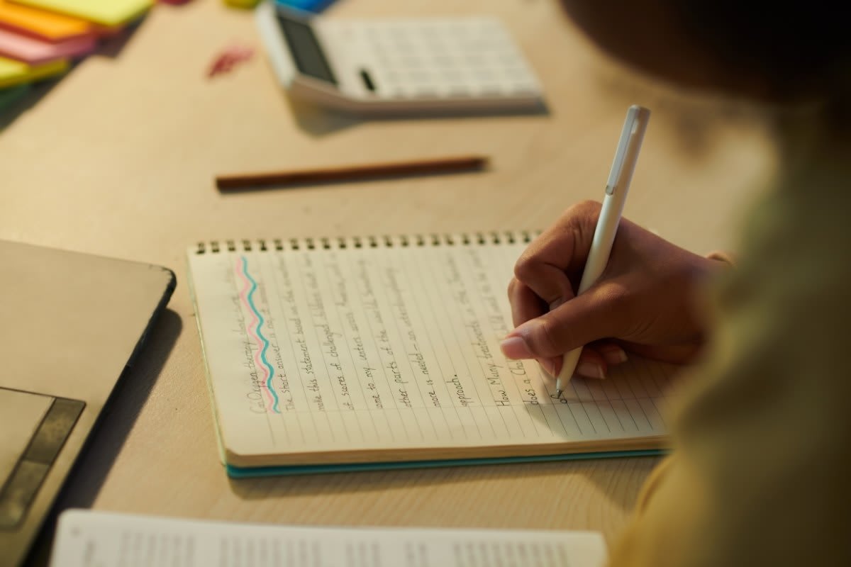 Master the Art of Problem-Solution Essay Writing - Owlcation